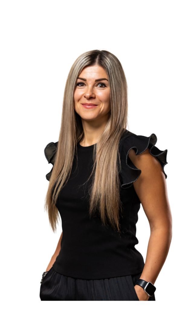 Meet Oana Labes: LinkedIn influencer explaining EBITDA & Cash flows